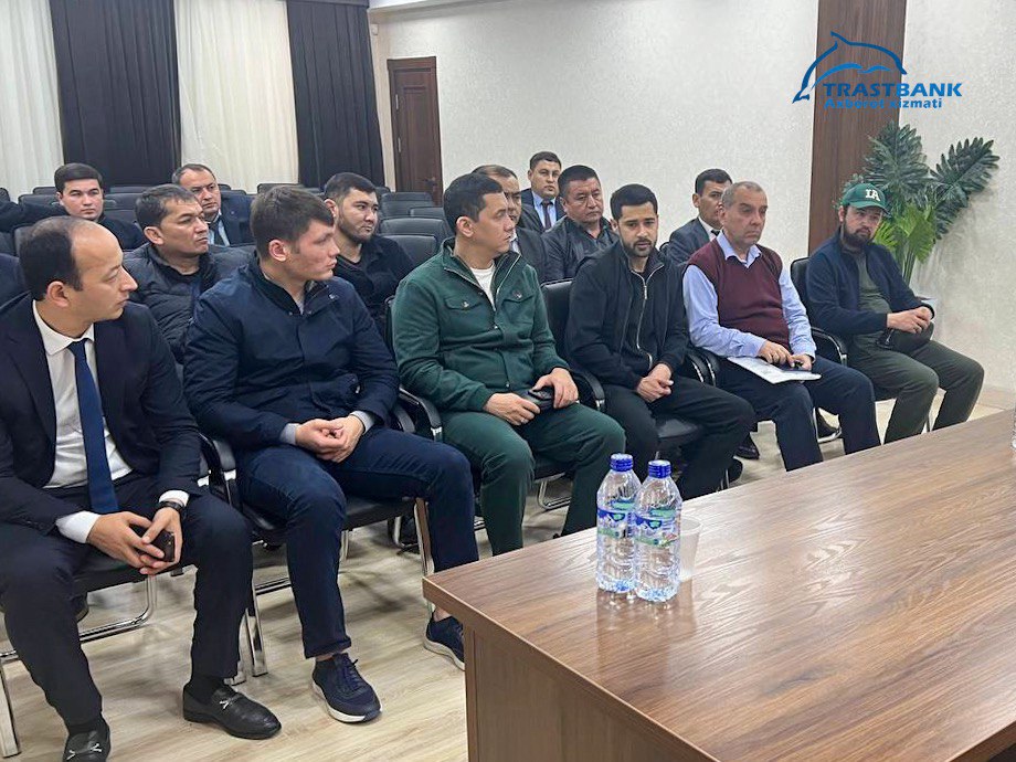 "Open Door Day" held at Trustbank - Trustbank PJSB